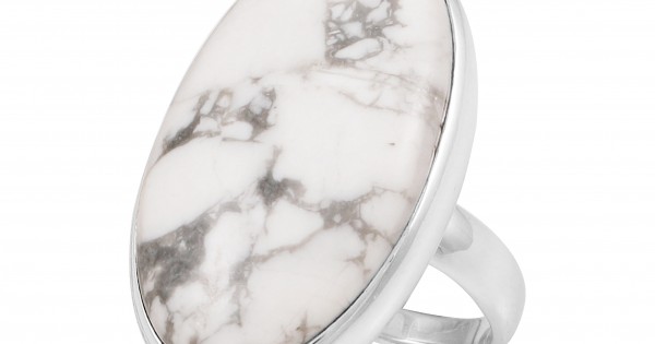 Howlite Ring